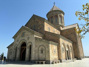 Собор Георгия Победоносца и святой Нины (Kakheti, Town of Sighnaghi), ortodoks kiliseleri