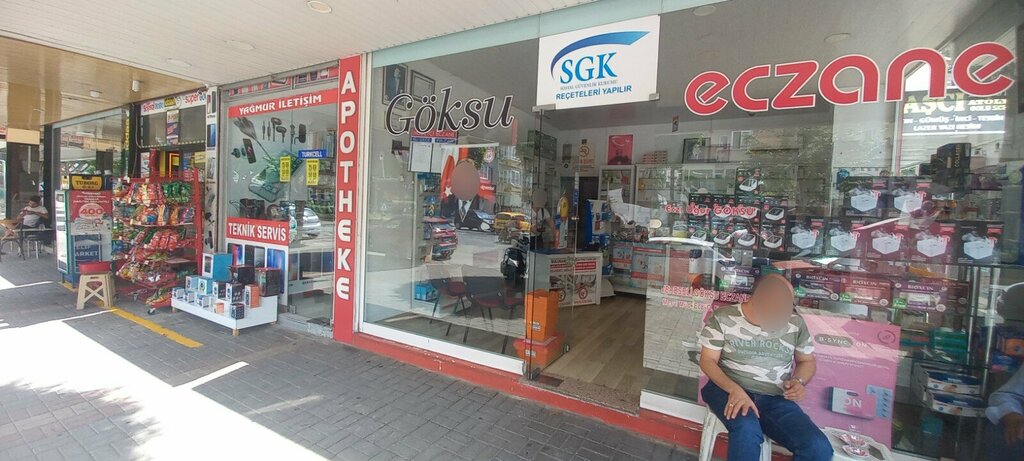 Eczaneler Göksu Eczanesi, Alanya, foto