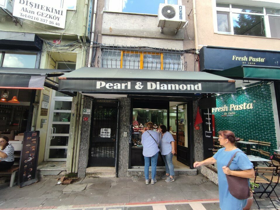 Değerli taşlar Pearl &diamond, İstanbul, foto