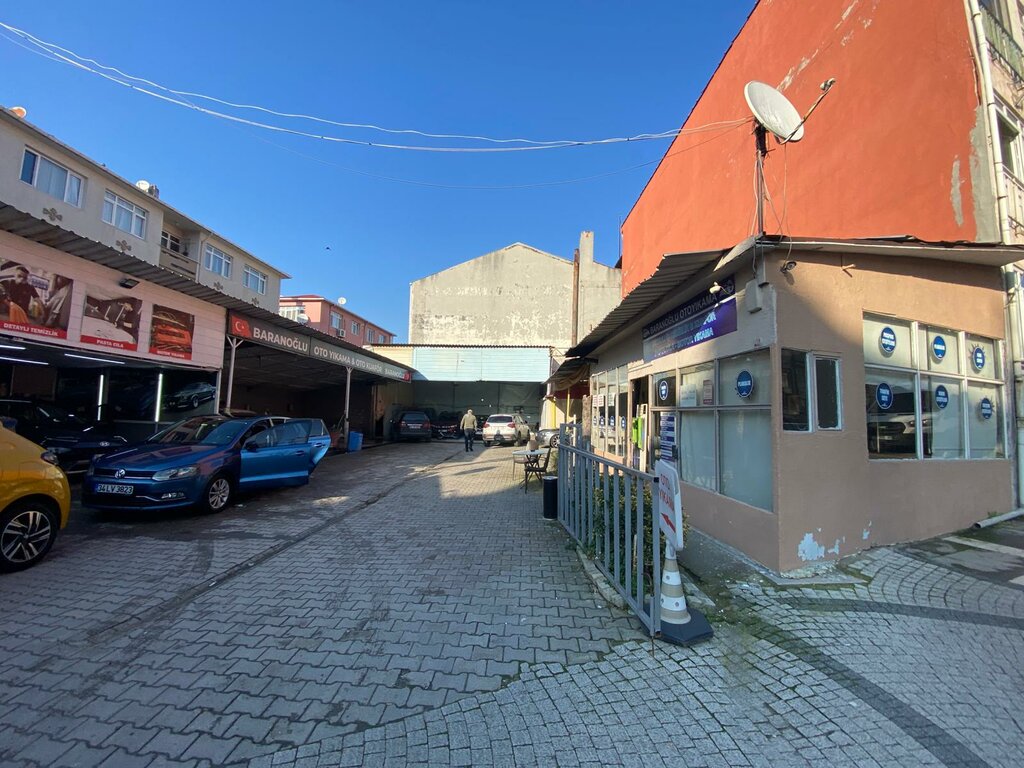 Oto yıkama Baranoğlu Oto Yıkama, İstanbul, foto