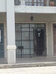 Consultorio dental (Santa Cruz de la Sierra, Distrito Municipal 11, Subdistrito CIII, Republiquetas, 141), diş sağlığı poliklinikleri  Santa‑Krus'tan