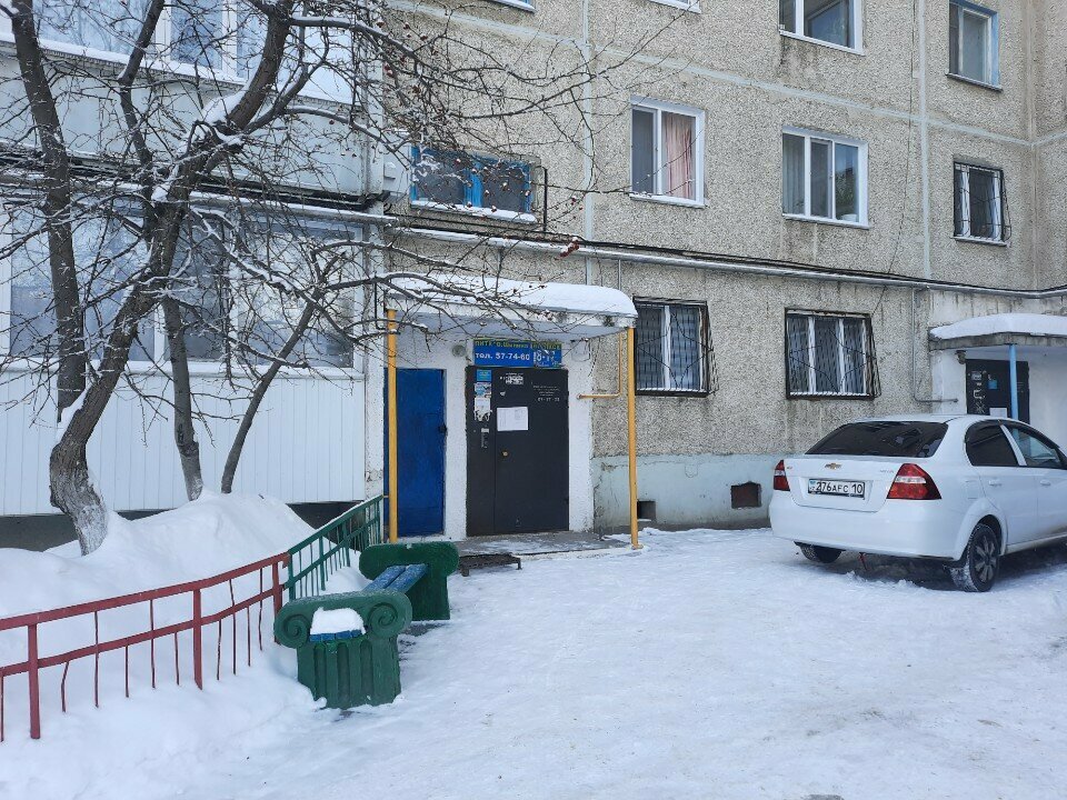 Bina, site yönetimi O. Shipina 167 Pksk, Kostanay, foto