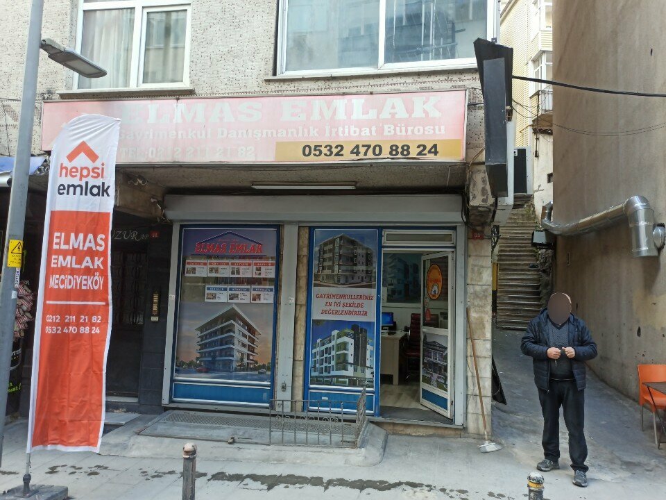 Emlak ofisi Elmas Emlak ofisi, İstanbul, foto
