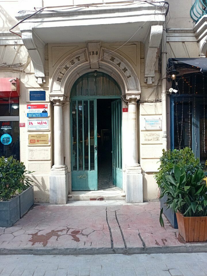 Avukatlar AV. Ersan Arsen Hubeseryan, İstanbul, foto