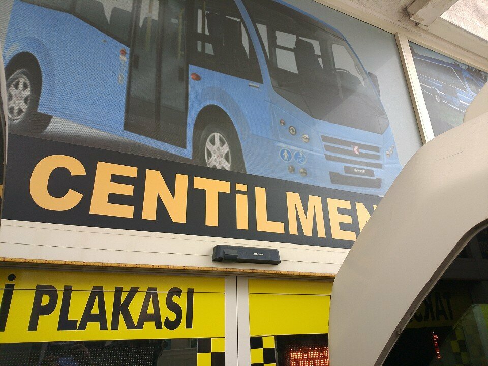 Otomobil satış galerileri Centilmen Otomotiv, İstanbul, foto