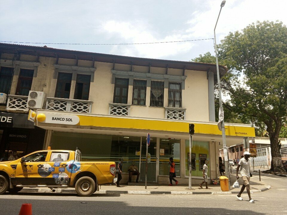 Banka Banco sol, Loanda, foto