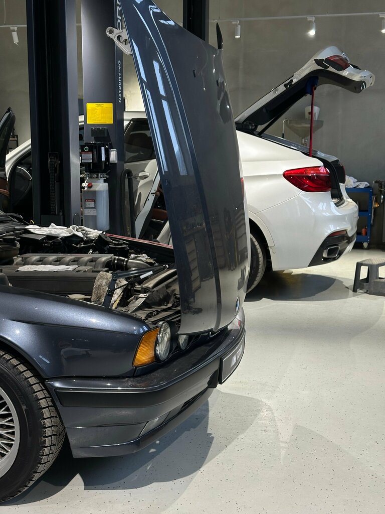 Otomobil servisi M Town, Stavropolski krayı, foto