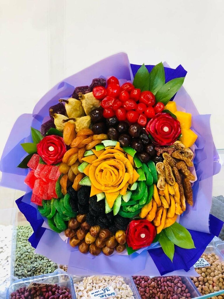 Kuruyemiş, atıştırmalık, kuru meyve Орехи, снеки, сухофрукты, Vologda, foto