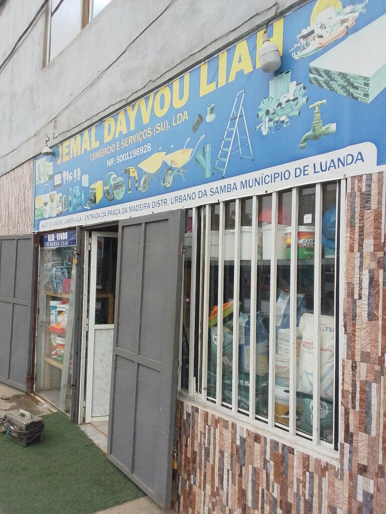 Yapı mağazası Jemal Dayvou Liah, Loanda, foto
