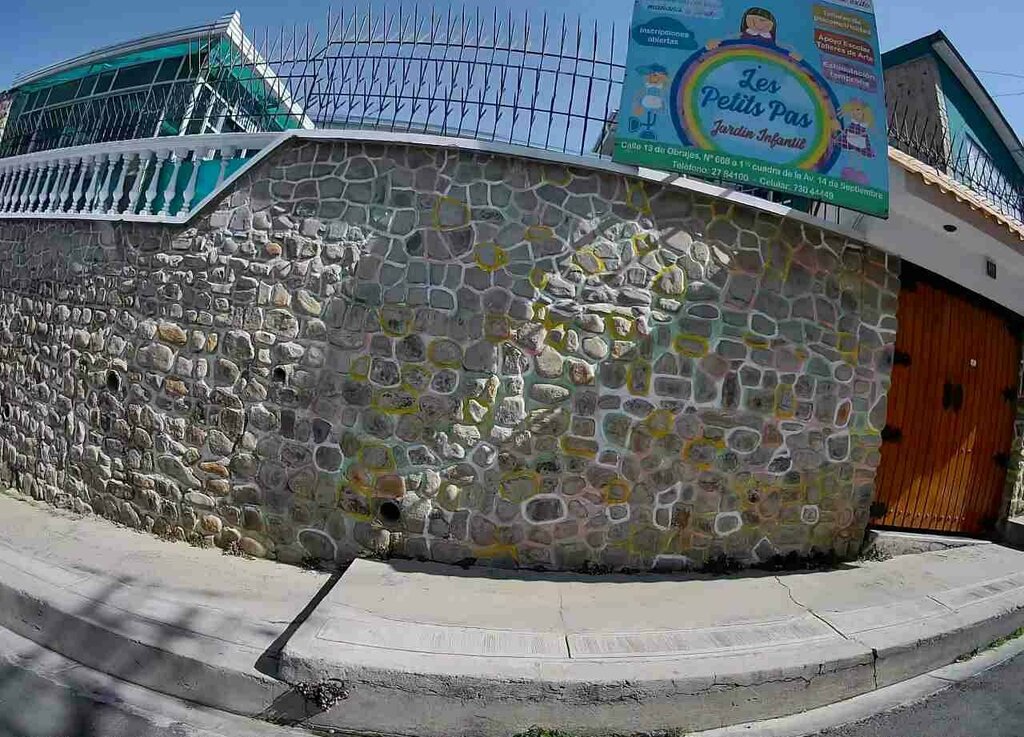 Anaokulları Jardin Infantil “Les Petits Pas”, La Paz, foto