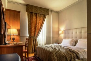 Hotel Ambasciatori (Via Crocifissa di Rosa No:96, Gussago), otel  Brescia'dan