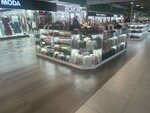 Grandshop (Qabdolov kóshesi No:1/4), çanta ve valiz mağazaları  Almatı'dan