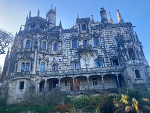 Quinta da Regaleira (Lisboa, Sintra, Rua Barbosa Du Bocage), turistik yerler  Lizbon İlçesi'nden