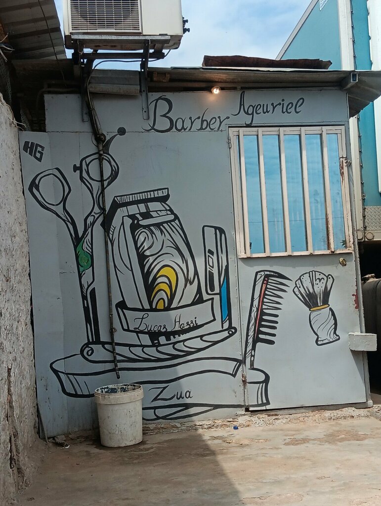 Berberler Barbearia, Loanda, foto