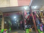 Linares l (Santa Cruz de la Sierra, Distrito Municipal 11, Subdistrito 10, Chané, 59), i̇ç giyim ve mayo mağazası  Bolivya'dan