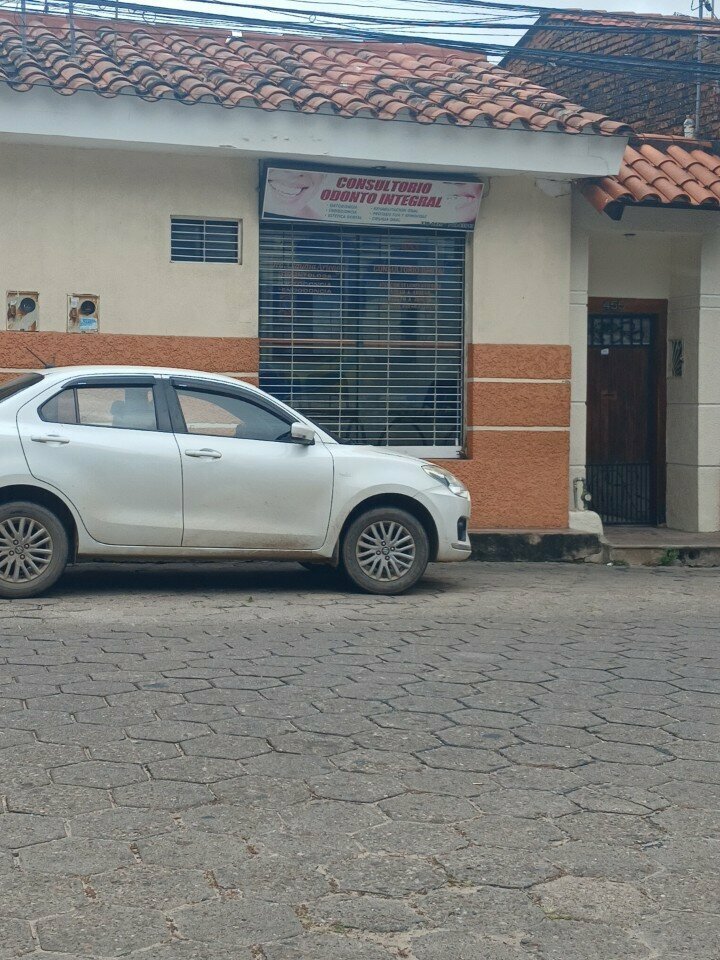 Özel ağız ve diş sağlığı klinikleri ve muayenehaneleri Odontological Clinic Civer Dent, Santa‑Krus, foto