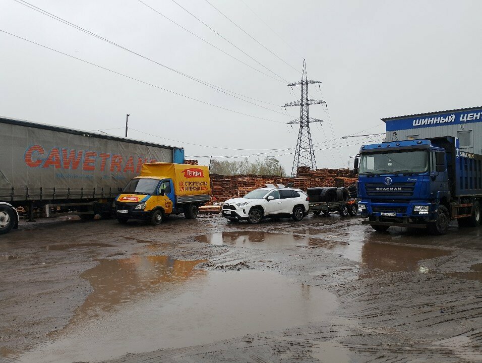 Geri dönüşüm maddeleri Прием паллетов, Saint‑Petersburg, foto