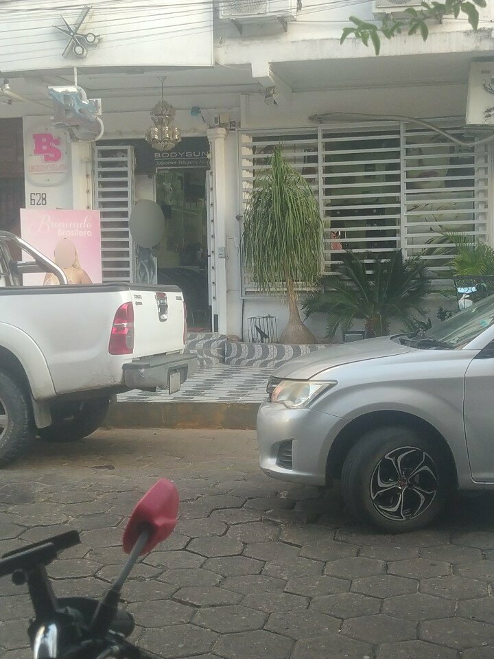Spa Body Sun Solarium SPA & Hair Salon, Santa‑Krus, foto