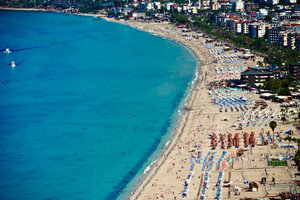 Kleopatra Plajı (Antalya, Alanya, Kızlar Pınarı Mah.), plaj  Alanya'dan