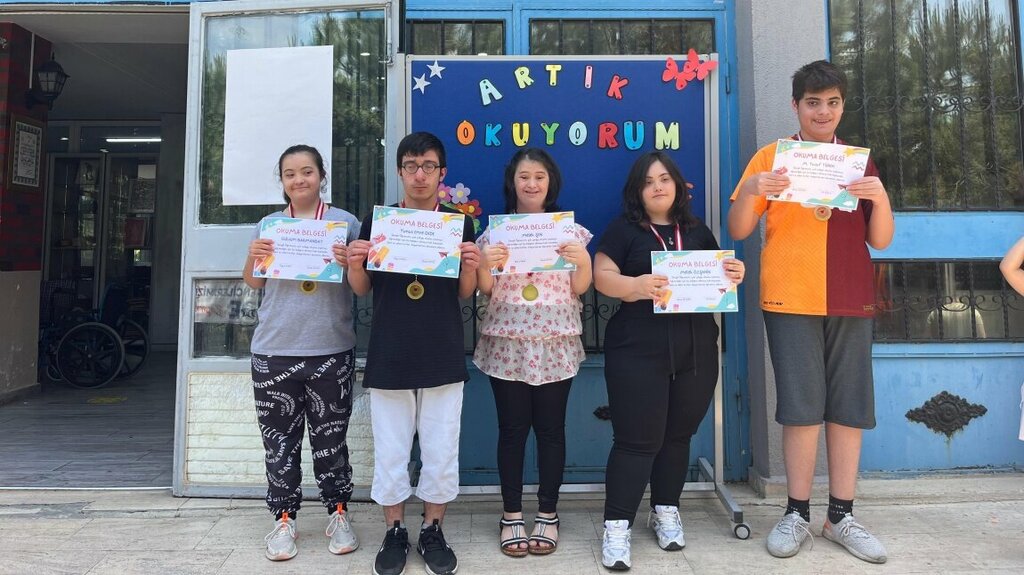 Eğitim merkezleri Esenler-Tacirler Özel Eğitim Uygulama Merkezi Iı. Kademe, İstanbul, foto