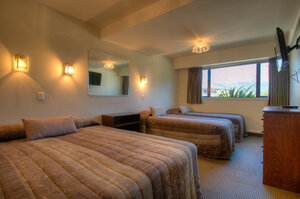 1V Four Seasons Motel (Otago, Queenstown-Lakes District, Queenstown, Queenstown, Sydney Street), otel  Queenstown'dan