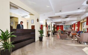 Tirrenia (Campania, Province of Naples, Sorrento, Via Capo, 3), otel  Sorrento'dan