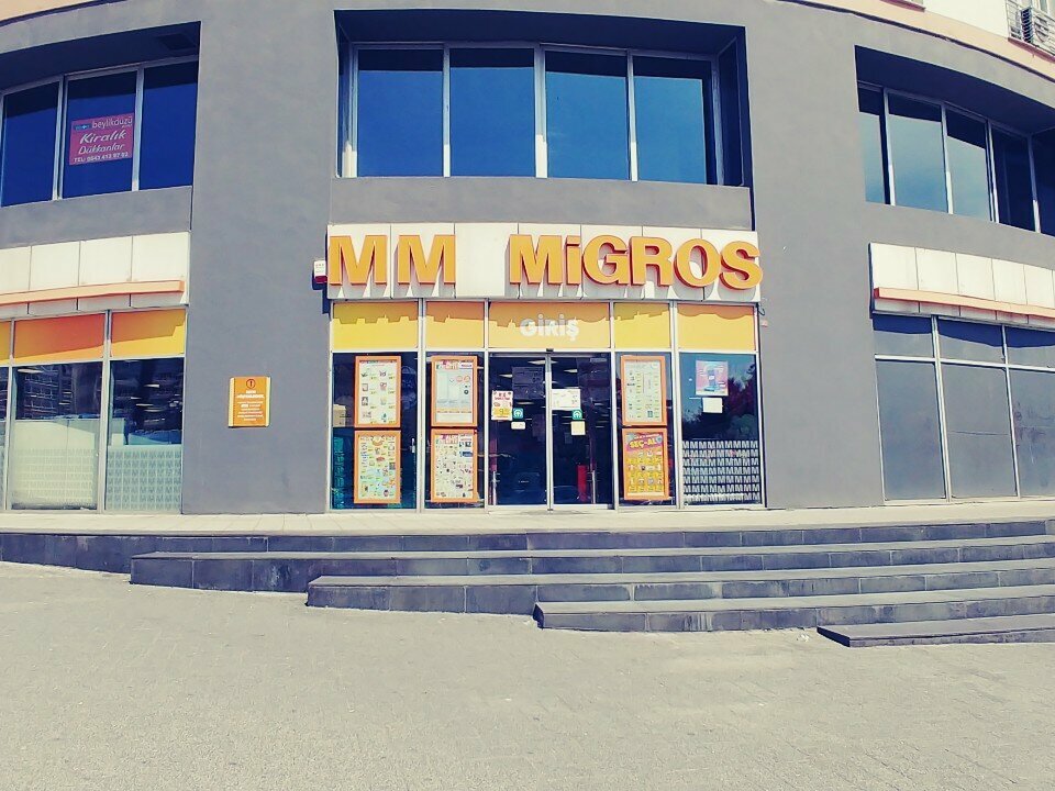 Süpermarket MM Migros, İstanbul, foto