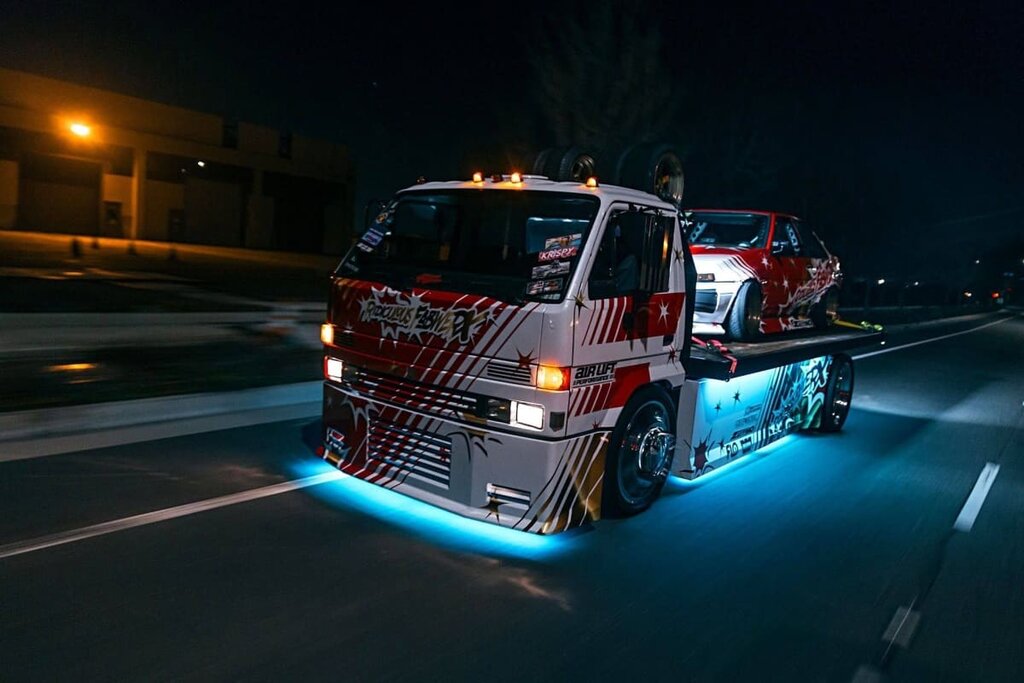 Çekici hizmeti ТехЭвакуатор, Brestskaya oblastı, foto