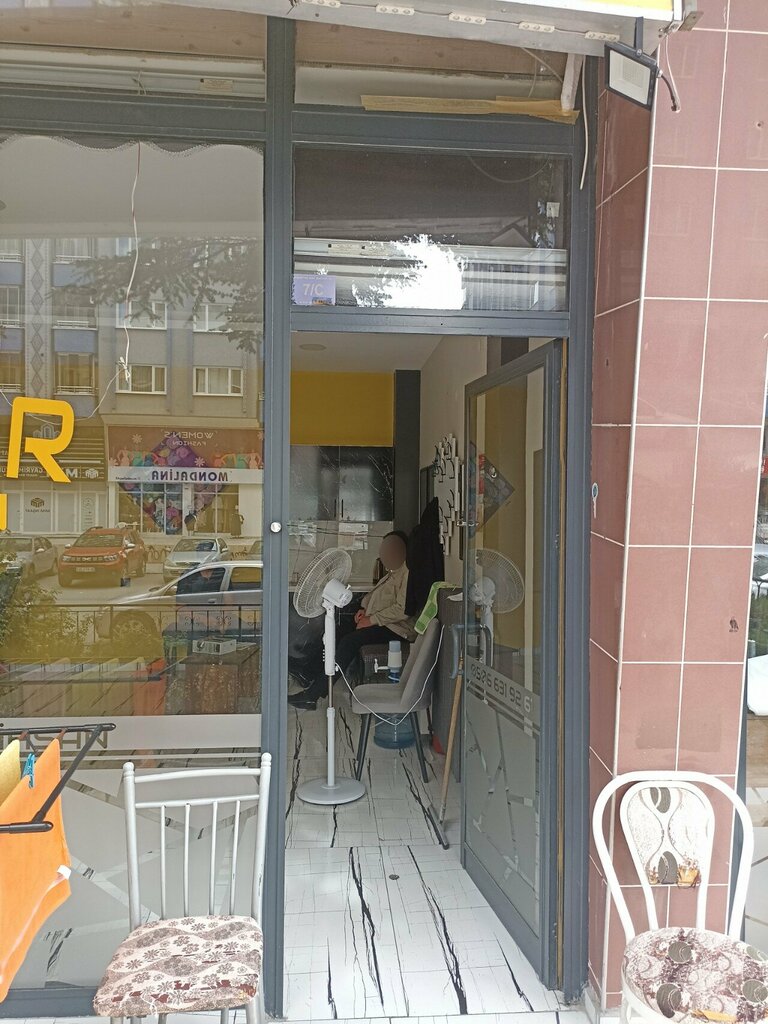 Kuaförler Ali İhsan Erkek Kuaförü, Konya, foto