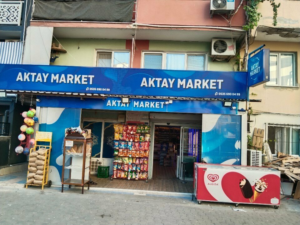 Alkollü içecekler Aktay Market, İzmir, foto