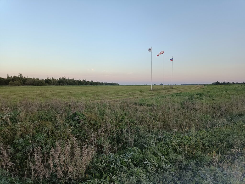 Hava meydanı ВПП Мальская Долина, Pskovskaya oblastı, foto