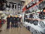 Taşdemirler Lastik Servisi (Sakarya, Erenler, Yeşiltepe Mah., 8039. Sok., 3), oto lastik tamiri  Erenler'den