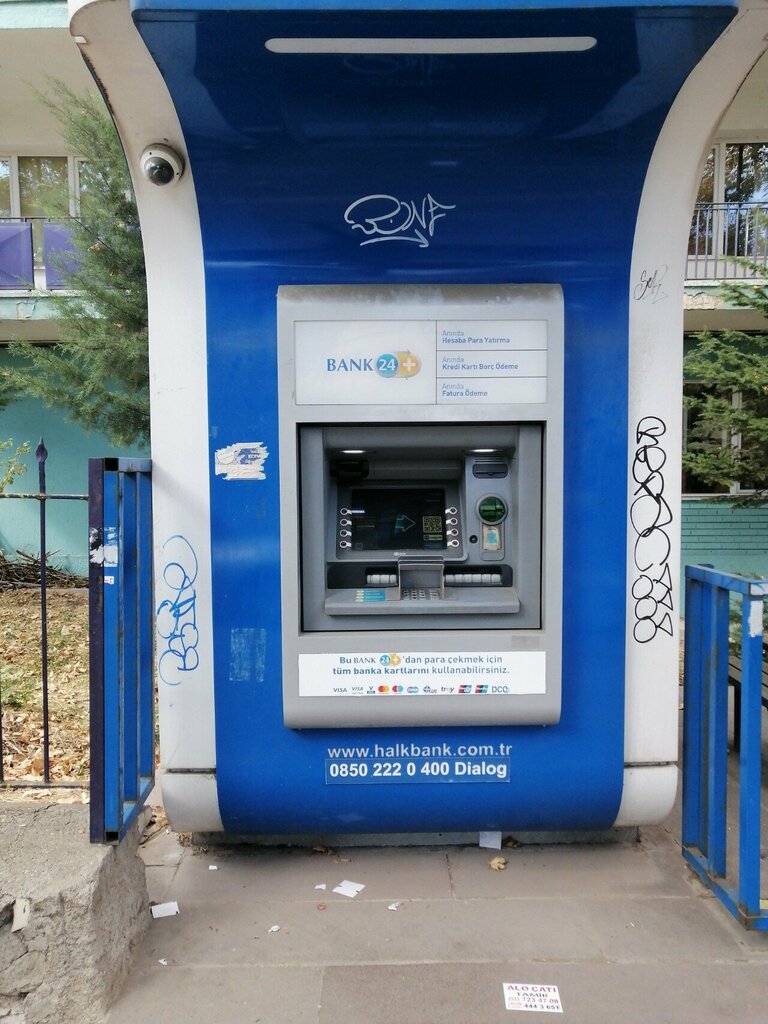 ATM'ler Halkbank ATM, Ankara, foto