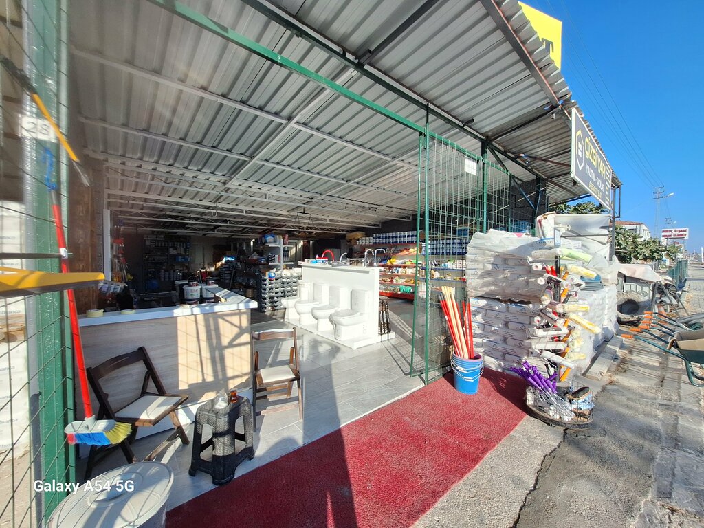 Yapı mağazası Çizgi yapı market, Karaburun, foto