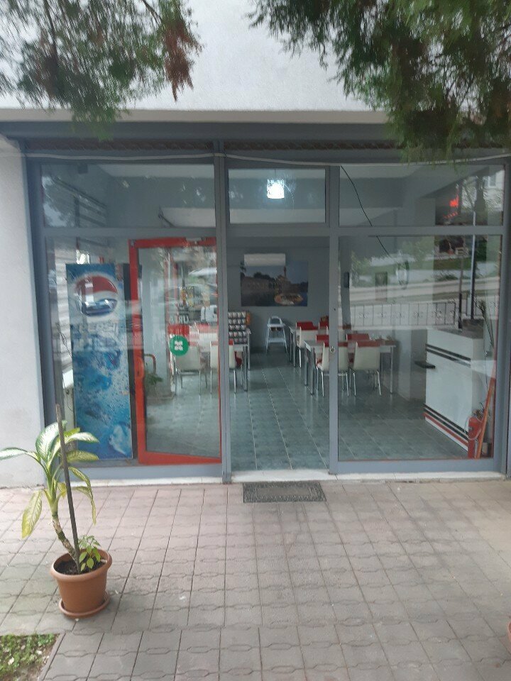 Kafe Muhtar'ın Yeri Öz Urfa Pide Kebap Salonu, Bursa, foto