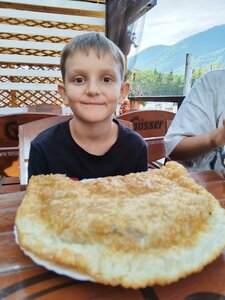 Багульник (Republic of Buryatia, Tunkinskiy rayon, posyolok Arshan, ulitsa Pavlova), kafe  Buriatya'dan