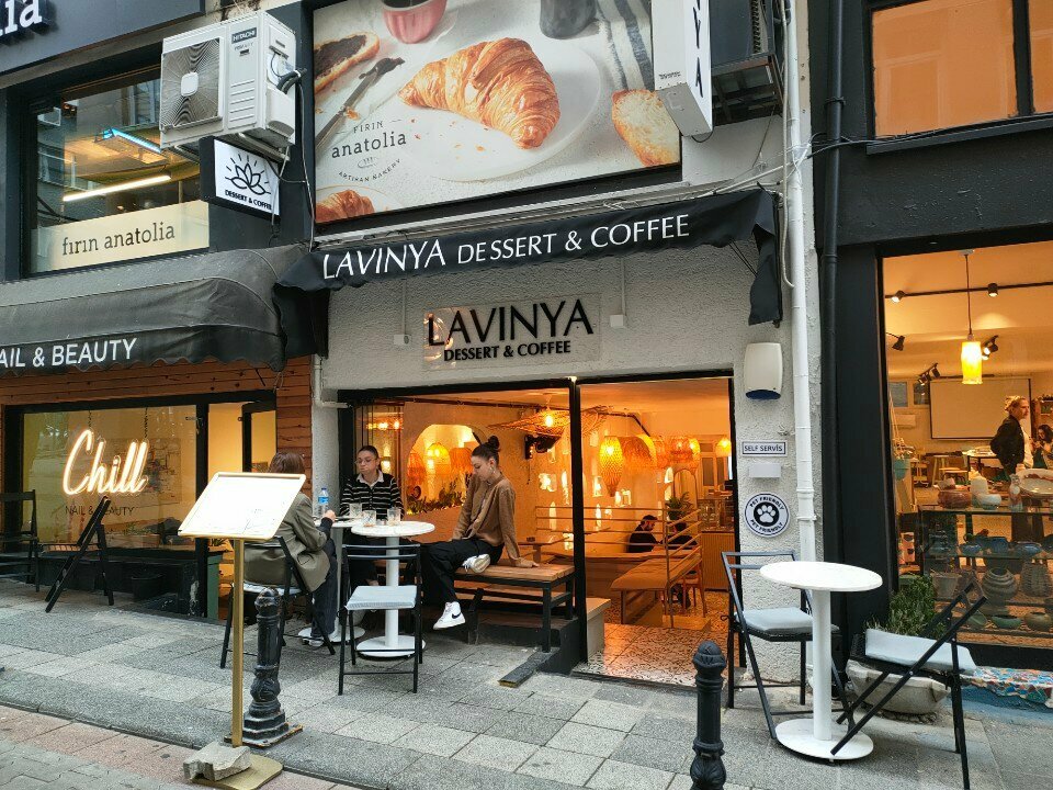 Kafe Lavinya, İstanbul, foto