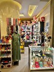 Fj Gift Gallery (1, 42A Street, Al Muraqqabat, Deira, Dubai), hediyelik eşya mağazaları  Dubai'den