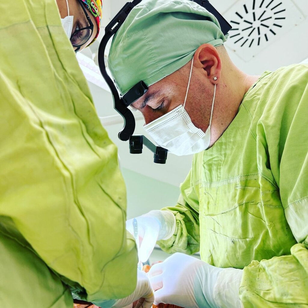 Özel muayenehaneler Op Dr Gökhan Özerdem Yüz Boyun Germe, Antalya, foto