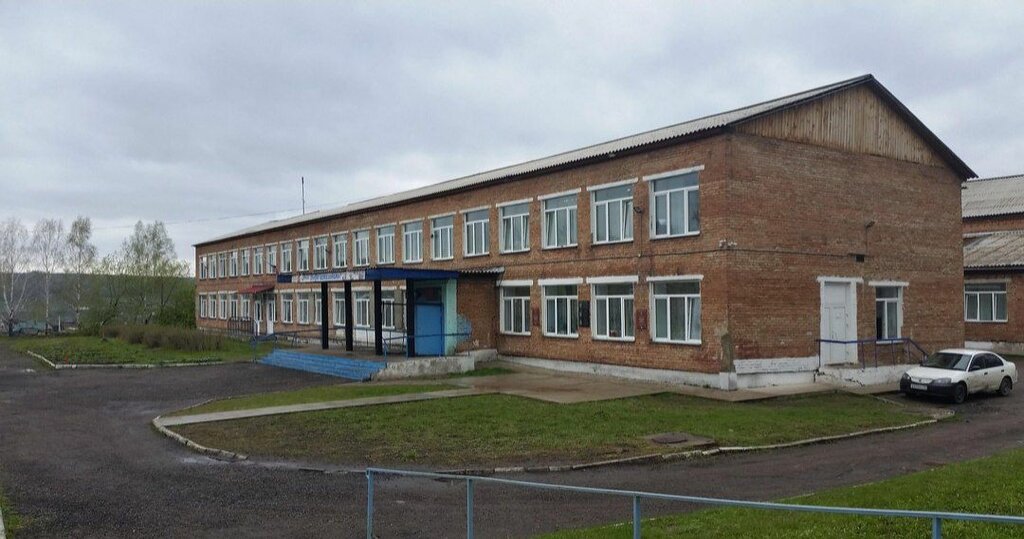 Ortaokul Voznesenskaya srednyaya obshcheobrazovatelnaya shkola, Krasnoyarski krayı, foto