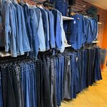 Tolko Jeans (Bratev Kashirinykh Street No:115), denim giyim  Çeliabinsk'ten