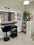 Vero Beauty Room (6th Krasnoarmeyskaya Street No:17), kaş ve kirpik salonu  Saint‑Petersburg'dan