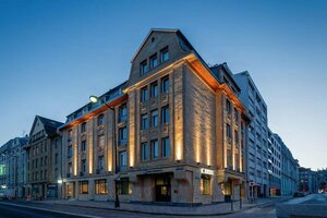 Hôtel Moderne, Metz (Grand Est, Moselle, Arrondissement de Metz, Metz, Rue d'Austrasie), otel  Metz'ten
