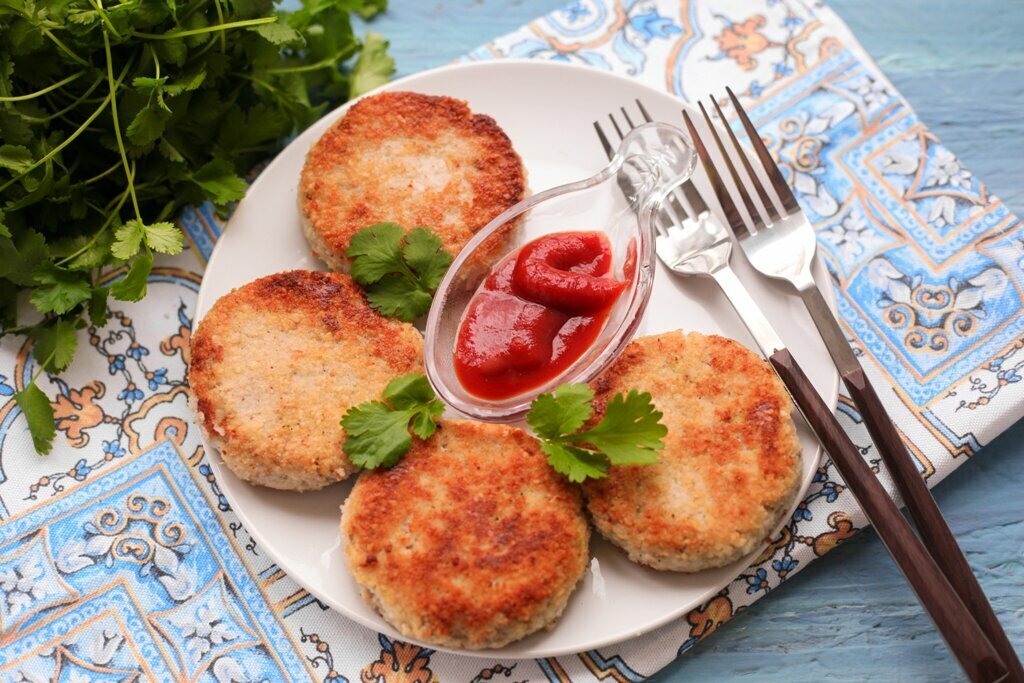 Balık ve deniz ürünleri Нерпа, Dzerjinsk, foto