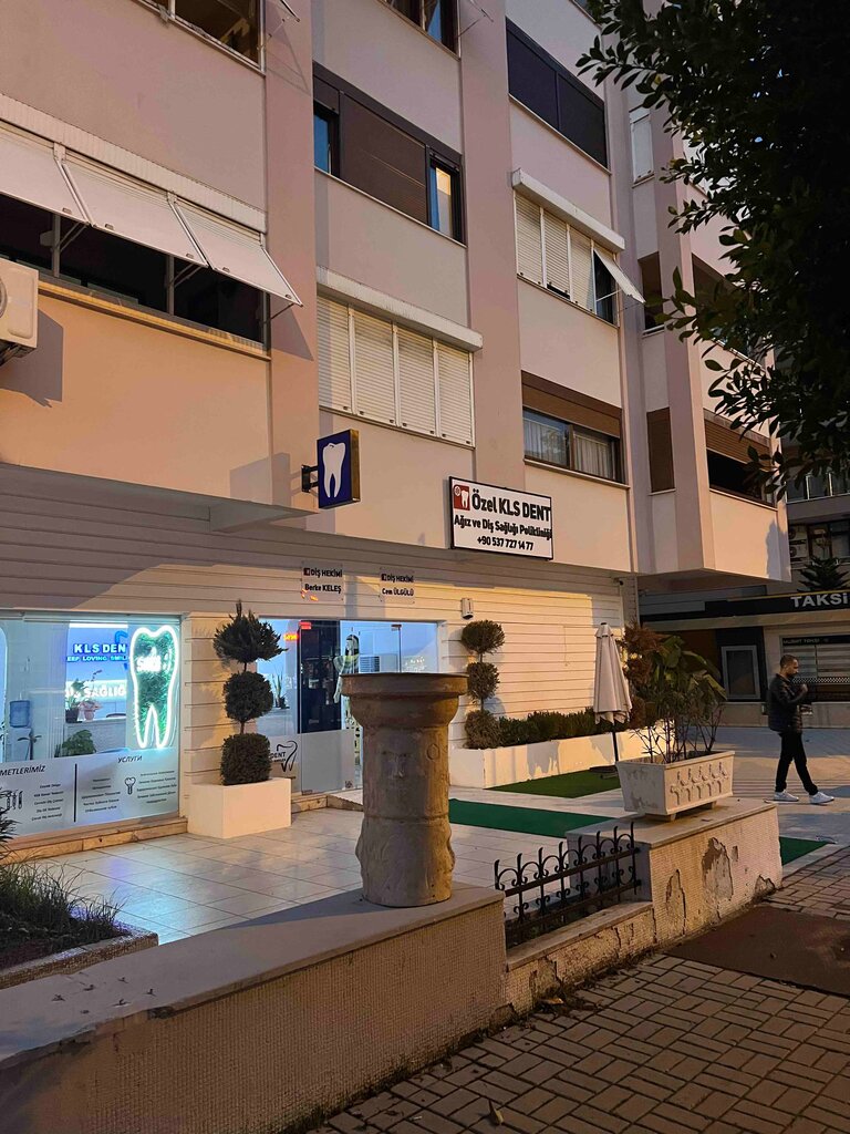 Özel ağız ve diş sağlığı klinikleri ve muayenehaneleri Temel Ağız Diş Sağlığı Polikliniği Kleopatra Şubesi, Alanya, foto