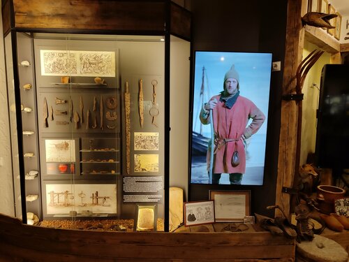 Müzeler ve sanat galerileri Koleso istorii, Svetlogorsk, foto