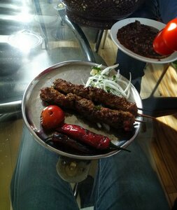 Siverekli Kebapçı Şeyhmus Ustanın Yeri (Seyrantepe Sanayi Mah., Sanayi Sitesi 17. Sok., Yenişehir, Diyarbakır), kafe  Diyarbakır'dan