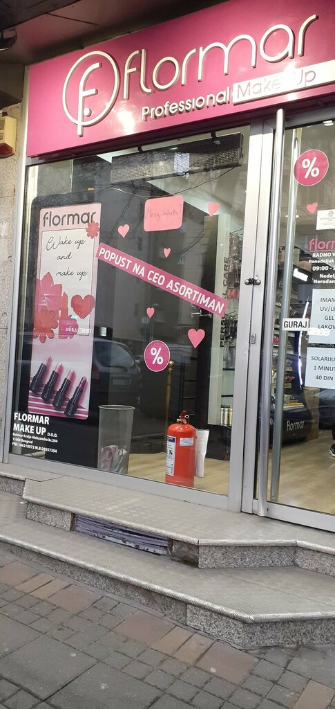 Kozmetik ve parfümeri mağazaları Flormar, Belgrad, foto