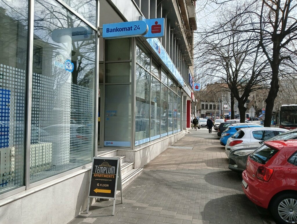 ATM'ler Erste Bank, Belgrad, foto