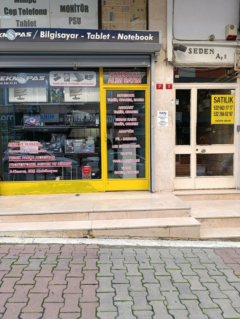 Dizüstü bilgisayarlar ve tabletler Teknopas, İstanbul, foto